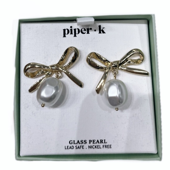 Piper | Jewelry | Nwt Piper K Gorgeous Bows With Glass Pearls Earrings ...